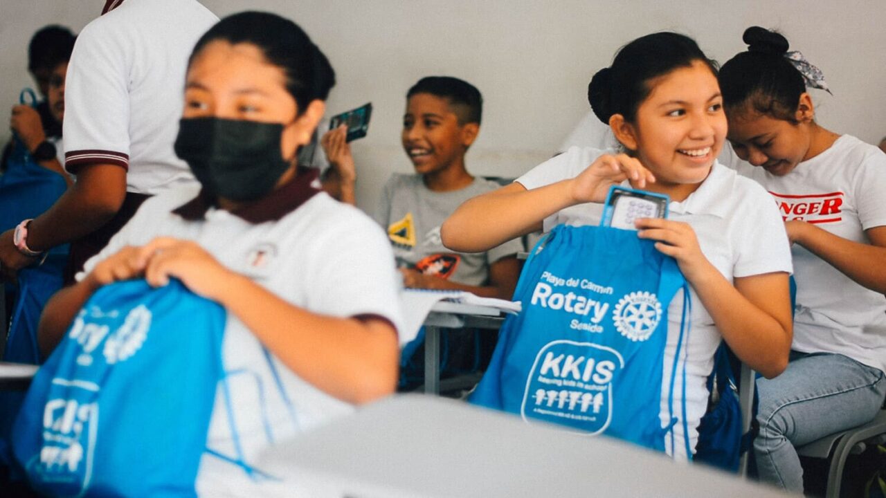 A Deep Dive Into Public Schools In Mexico | The KKIS Project